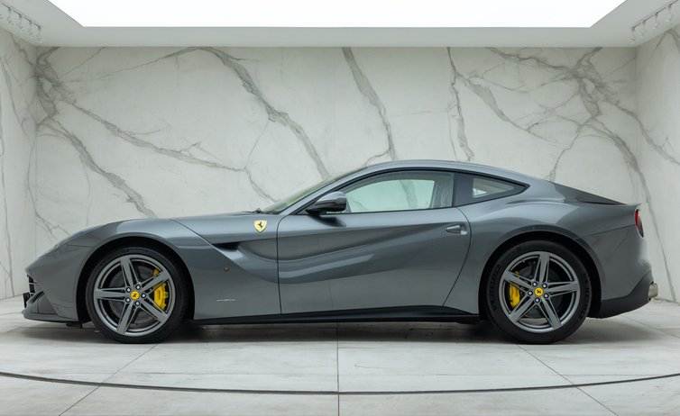 Used Ferrari F12 Berlinetta for sale | Grigio Silverstone