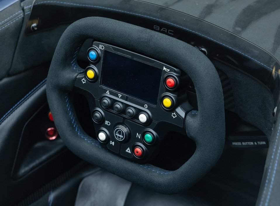 Used Bac Mono for sale | Blue Tinted Carbon & Pearlescent White