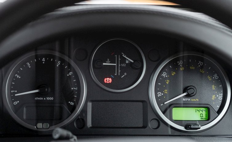 Used Land Rover Defender 90 Works V8 70th Edition for sale | Indus Silver