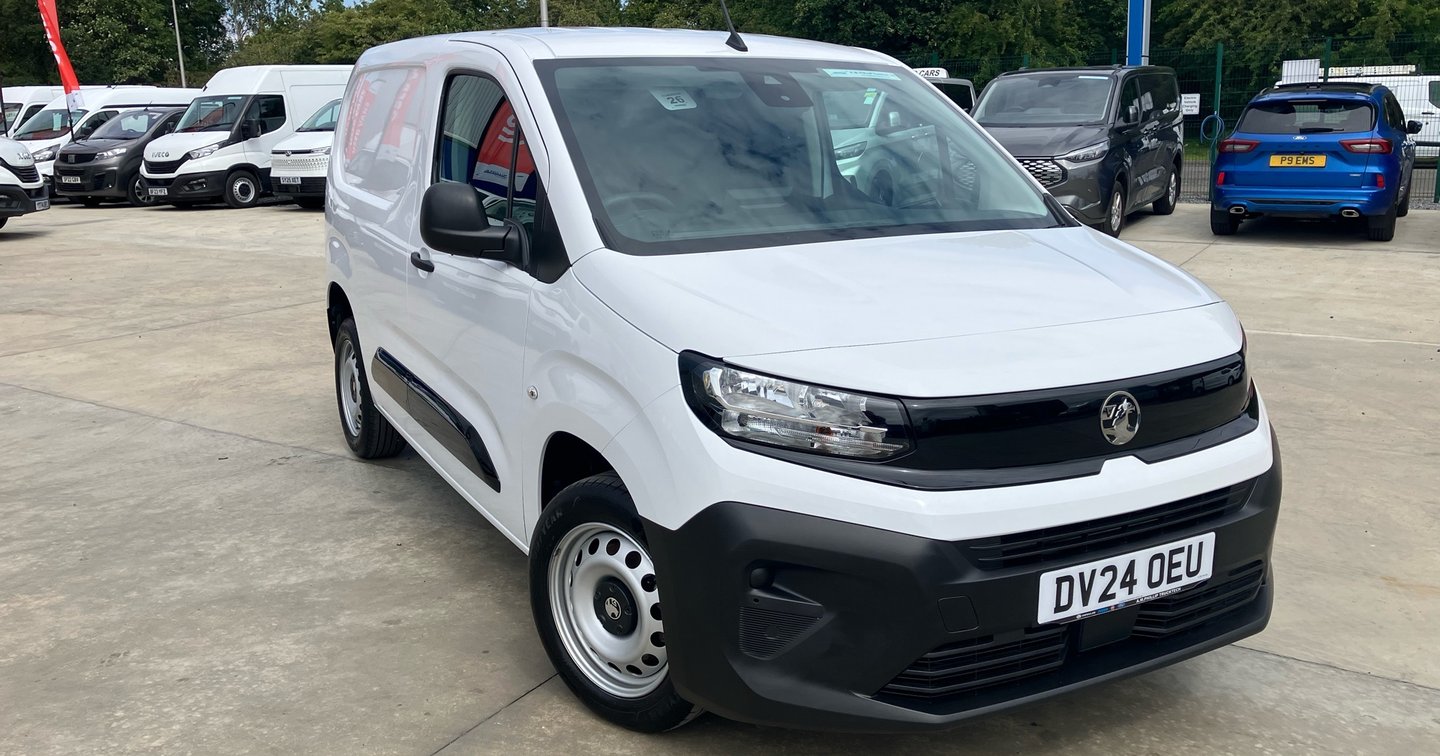 Used 2024 Vauxhall Combo Combo Cargo Diesel 1.5 Turbo D 100ps Prime H1 ...