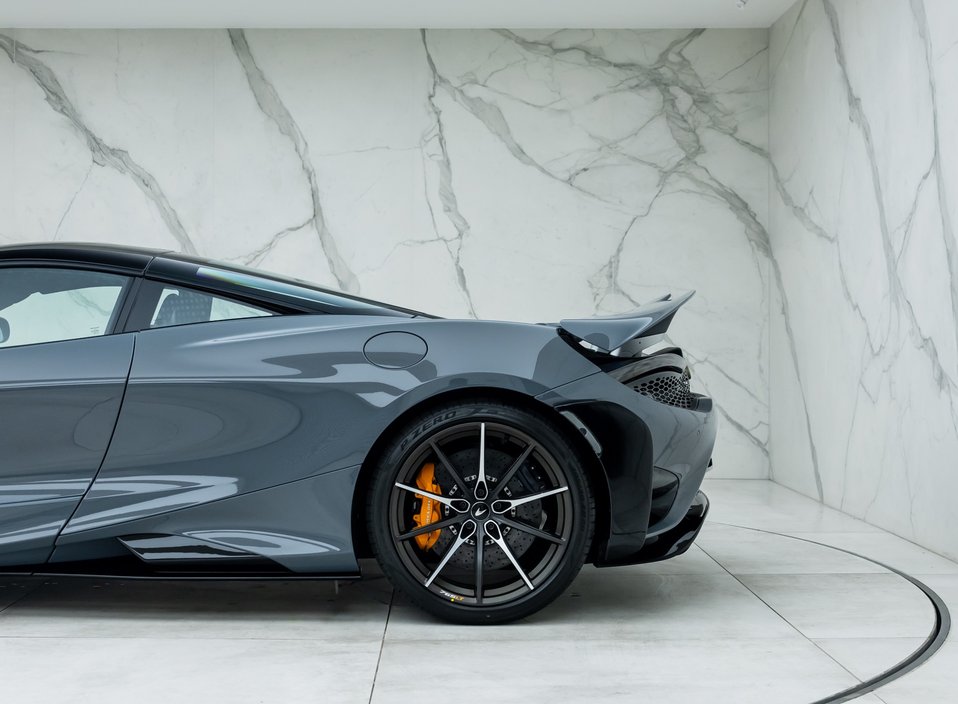 Used McLaren 765LT for sale | Chicane Effect Elite Paint