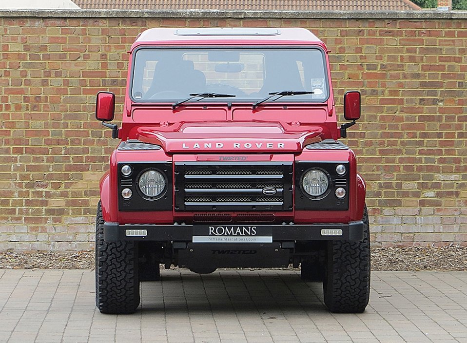 Used Land Rover Defender 90 XS for sale | Firenze Red