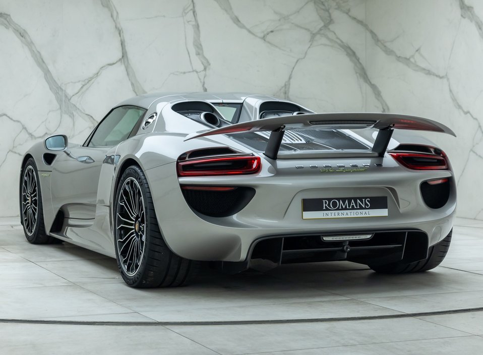 Used Porsche 918 Spyder for sale | Platinum Silver Metallic