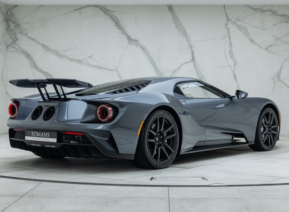 Used Ford GT Carbon Series for sale | Liquid Grey