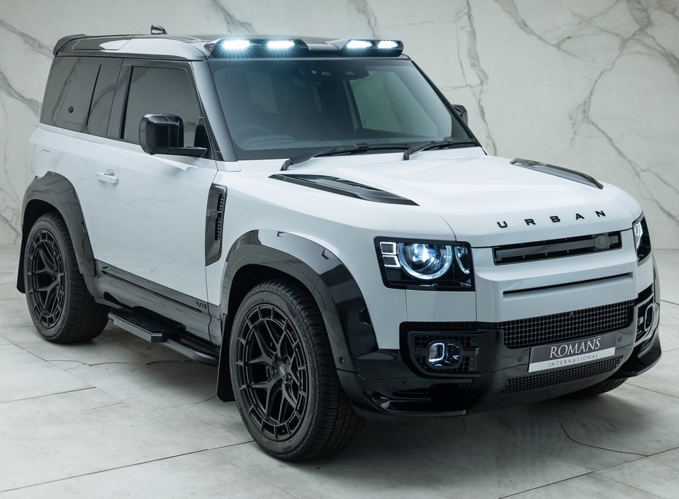 Used Land Rover Defender 90 V8 P525 URBAN for sale | Yulong White