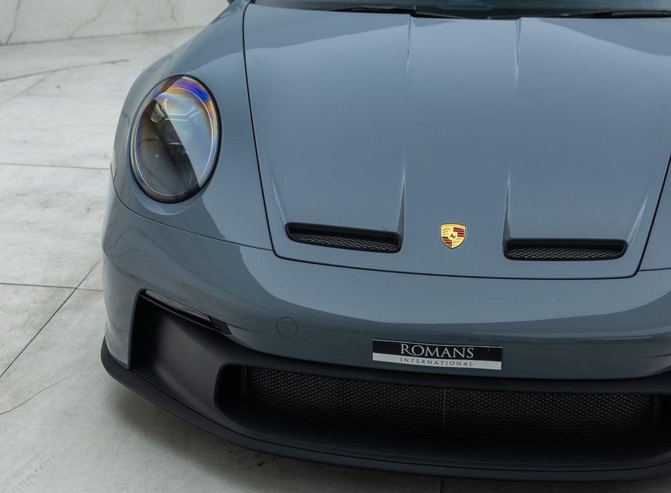 Used Porsche 911 GT3 (992) for sale | Arctic Grey