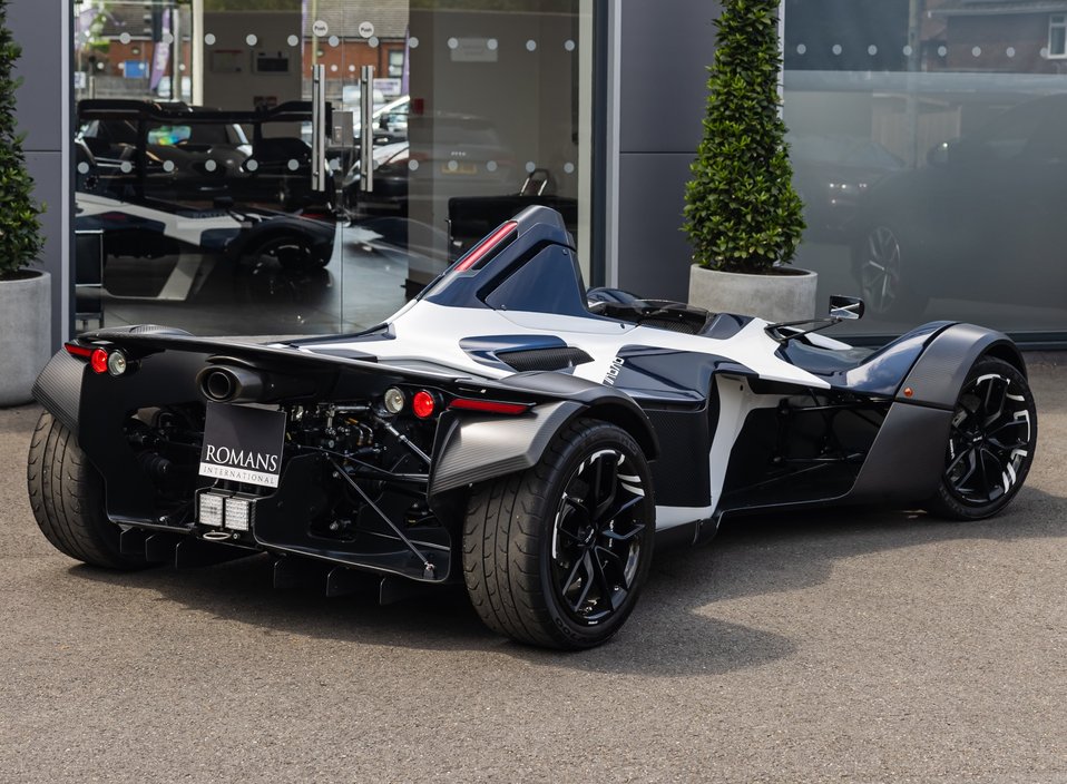 Used Bac Mono for sale | Blue Tinted Carbon & Pearlescent White