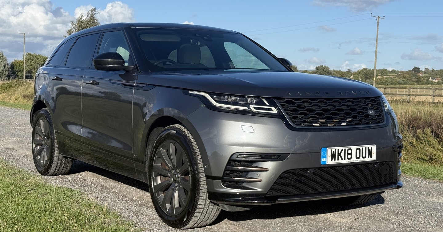 Used 2018 Land Rover Range Rover Velar R-DYNAMIC SE for sale ...