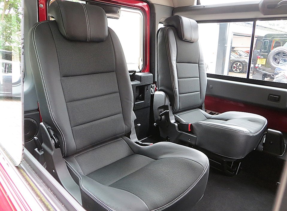 Used Land Rover Defender 90 XS for sale | Firenze Red