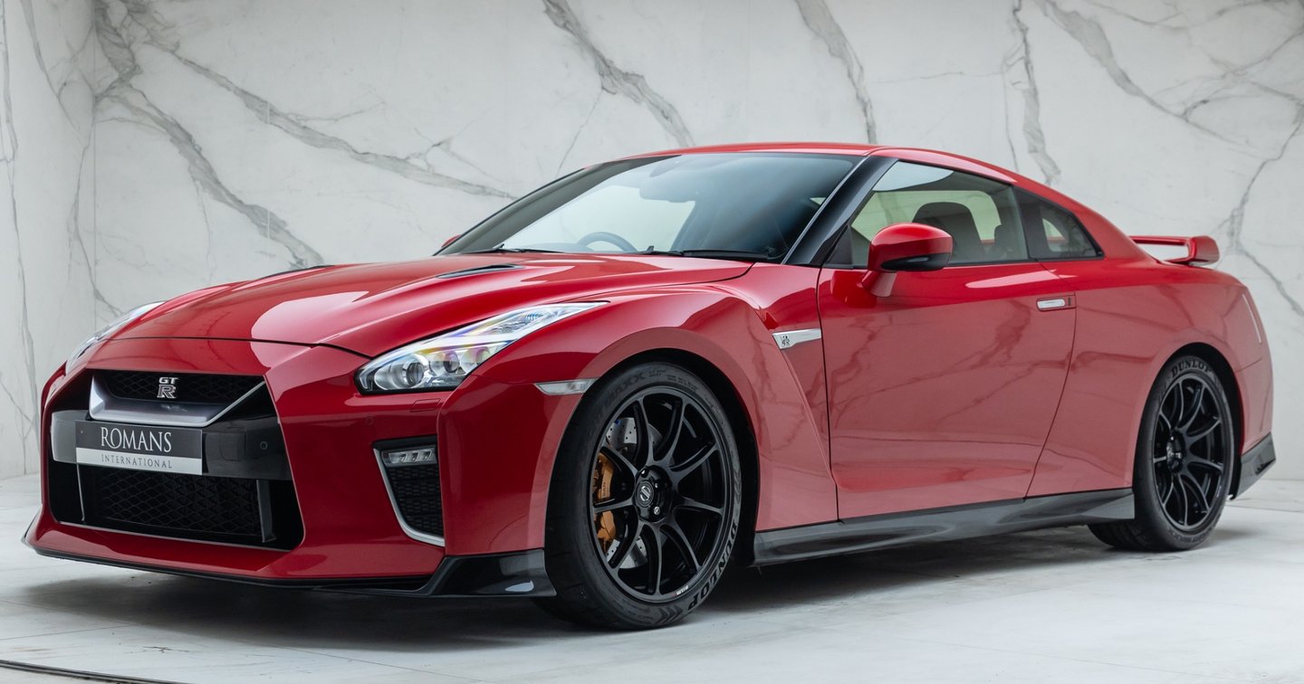 Used Nissan GT-R R35 TRACK EDITION for sale | Vibrant Red