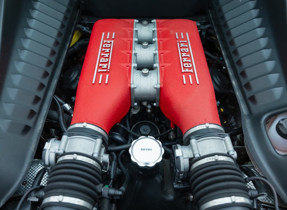 Used Ferrari 458 Italia for sale | Giallo Modena