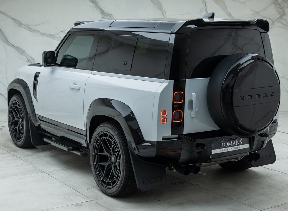 Used Land Rover Defender 90 V8 P525 URBAN for sale | Yulong White