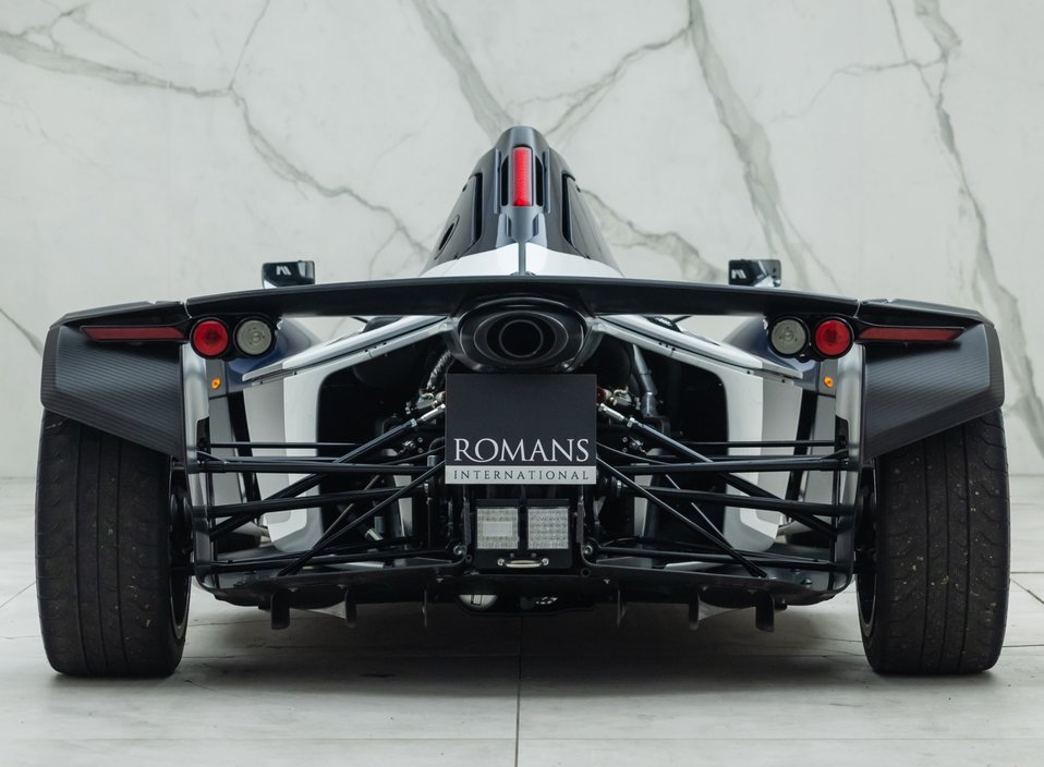 Used Bac Mono for sale | Blue Tinted Carbon & Pearlescent White